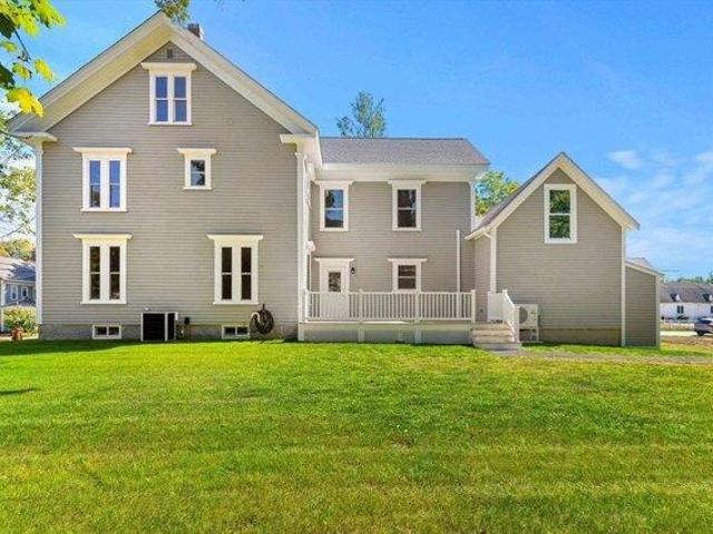 house with 5 bedroom, Merrimac MA ES103808707