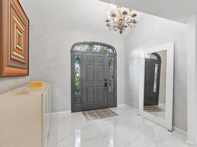 house with 5 bedroom, Merrick NY ES104922031