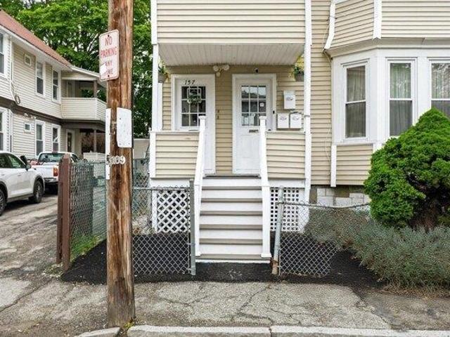house with 5 bedroom, Methuen MA DS103662570