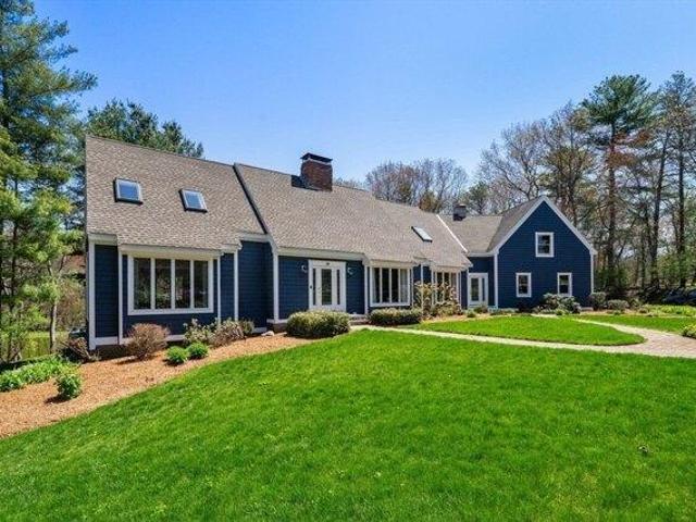 house with 5 bedroom, Middleton MA DS102410151
