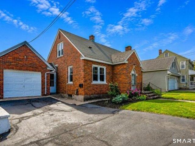 house with 5 bedroom, Middletown CT DS104332408