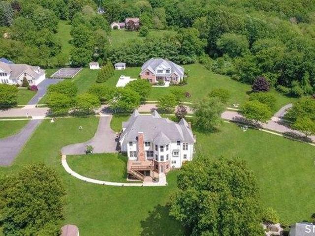 house with 5 bedroom, Middletown CT ES104789901