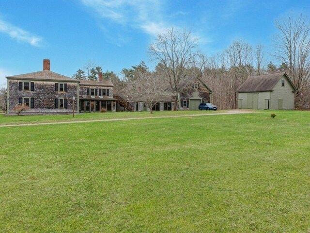 house with 5 bedroom, Middleboro MA DLS102411953