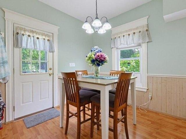 house with 5 bedroom, Middleboro MA DS104116824