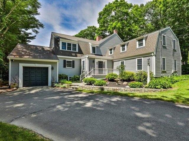 house with 5 bedroom, Milton MA DS102410165