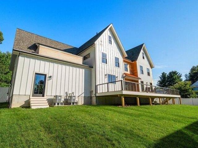 house with 5 bedroom, Milton MA ES105082976