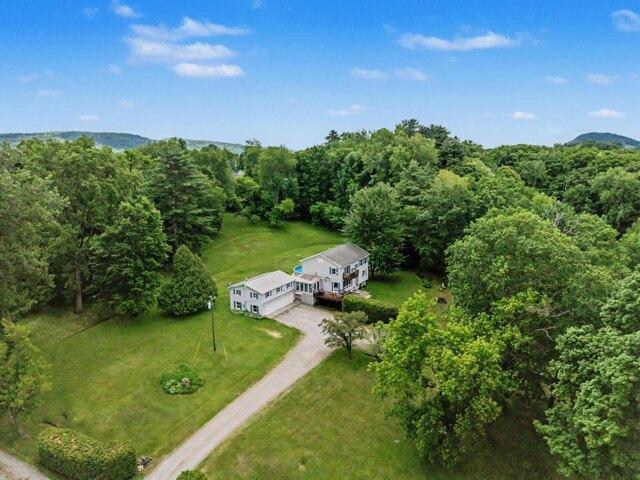 house with 5 bedroom, Milton VT DS103440987