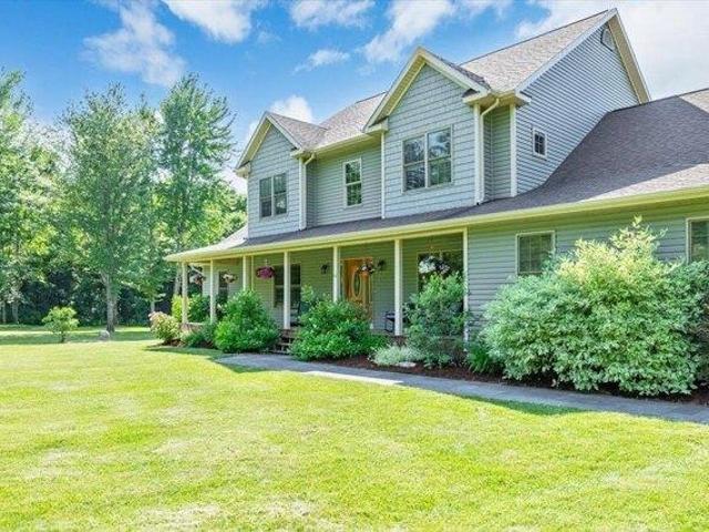house with 5 bedroom, Milton VT ES104440615