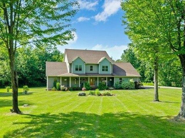 house with 5 bedroom, Milton VT ES105207955