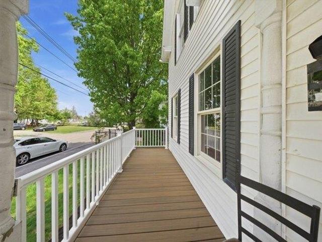 house with 5 bedroom, Milford MA ES104044164
