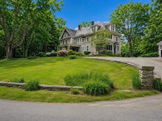 house with 5 bedroom, Milford NH ES104045740