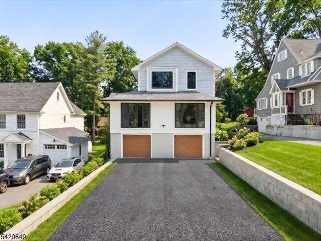 house with 5 bedroom, Millburn NJ DLS101661999