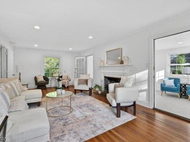 house with 5 bedroom, Millburn NJ DLS102780202