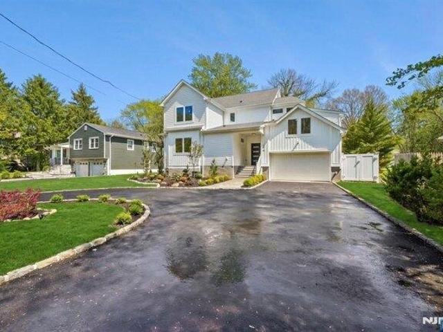 house with 5 bedroom, Millburn NJ DS104148683