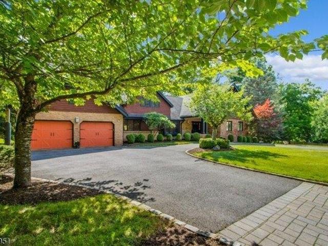 house with 5 bedroom, Millburn NJ ES103667379