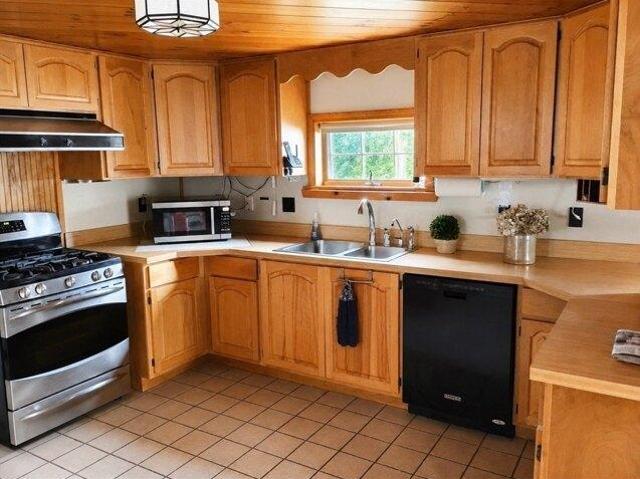 house with 5 bedroom, Millbury MA DS103605613