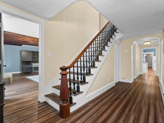house with 5 bedroom, Millbury MA ES105093022