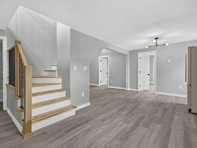house with 5 bedroom, Millbury MA ES105156291