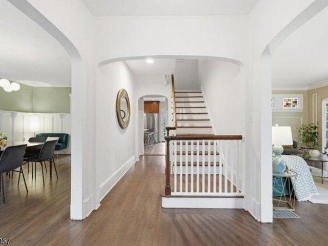 house with 5 bedroom, Montclair NJ DS102217521