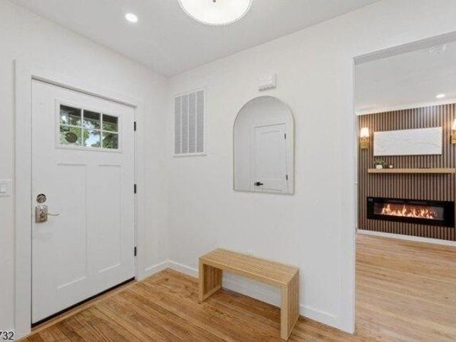 house with 5 bedroom, Montclair NJ ES104851936