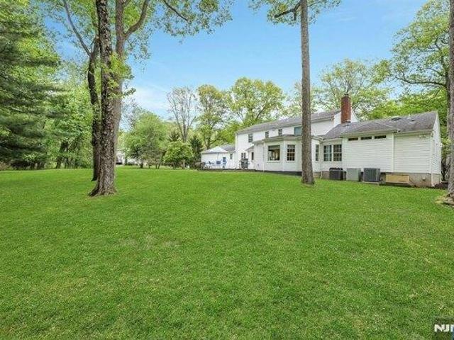 house with 5 bedroom, Montvale NJ DS102253990