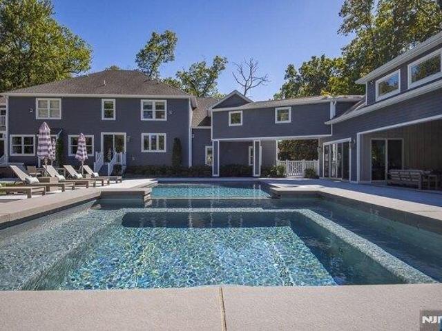 house with 5 bedroom, Montvale NJ DS102312361