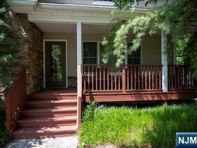 house with 5 bedroom, Montvale NJ ES105233158