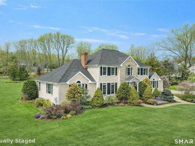 house with 5 bedroom, Monroe CT DS102586164