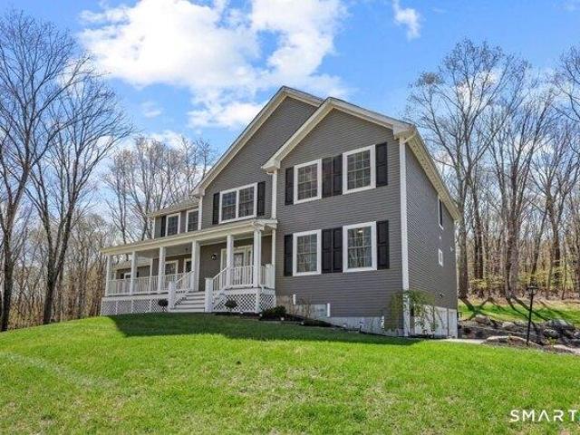house with 5 bedroom, Monroe CT DS103125121