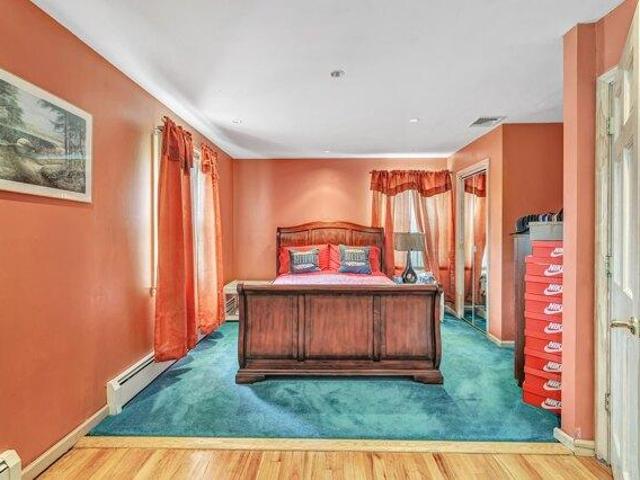 house with 5 bedroom, Monroe CT ES105192619