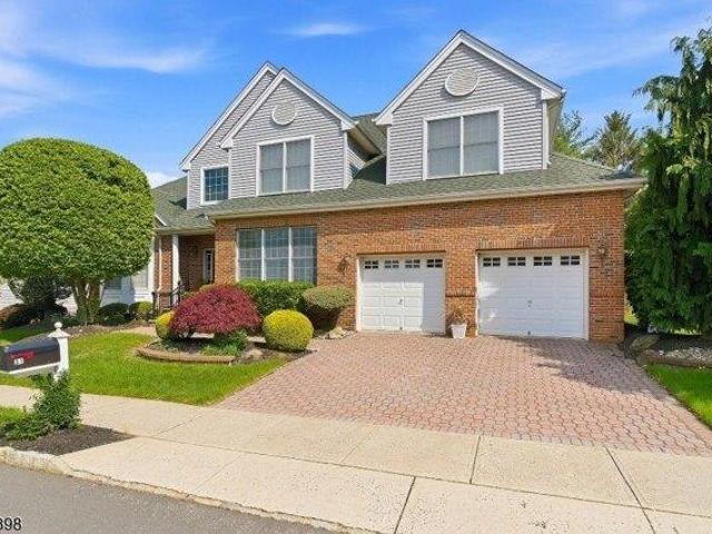 house with 5 bedroom, Monroe Township NJ DLS102778663