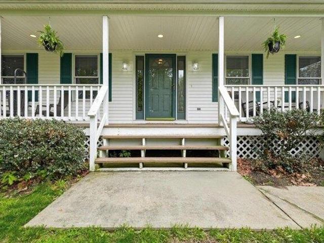 house with 5 bedroom, Monson MA DS102592344