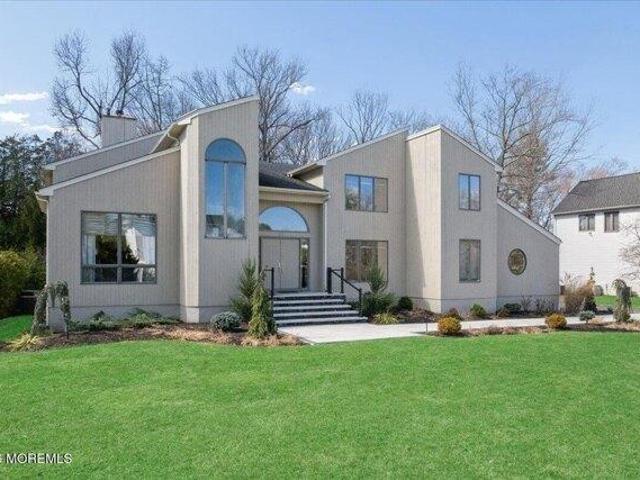 house with 5 bedroom, Morganville NJ DLS101631740