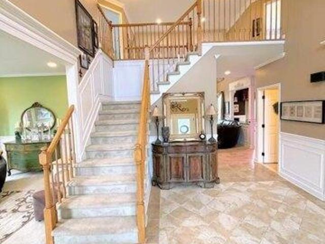 house with 5 bedroom, Morganville NJ DLS101660069