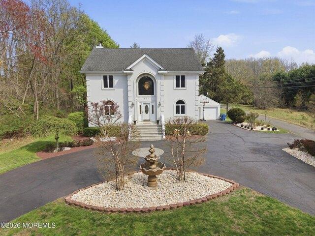 house with 5 bedroom, Morganville NJ ES104605273