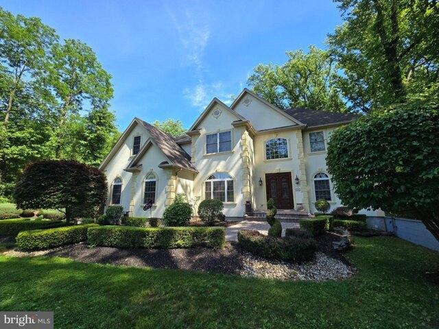 house with 5 bedroom, Morganville NJ ES105175317