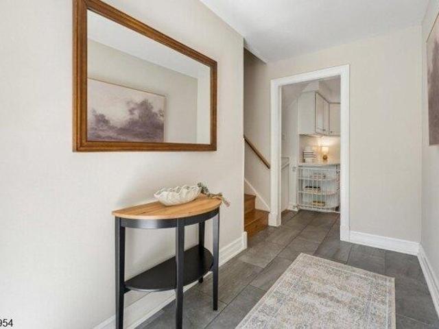 house with 5 bedroom, Morristown NJ ES105204675