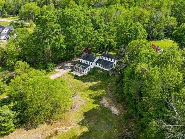 house with 5 bedroom, Moultonborough NH DS103220167