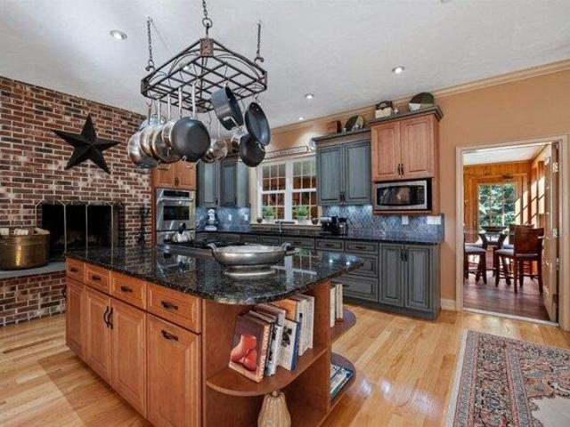 house with 5 bedroom, Moultonborough NH ES103932687