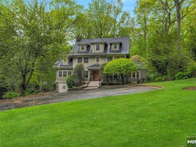 house with 5 bedroom, Mountain Lakes NJ DLS102215865