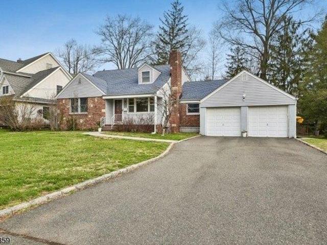 house with 5 bedroom, Mountainside NJ DS102725272