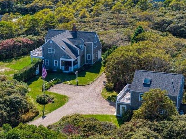 house with 5 bedroom, Nantucket MA DLS102960425