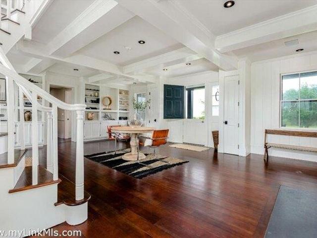 house with 5 bedroom, Nantucket MA ES103034004