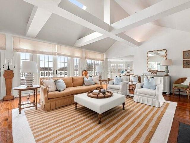 house with 5 bedroom, Nantucket MA ES104188391