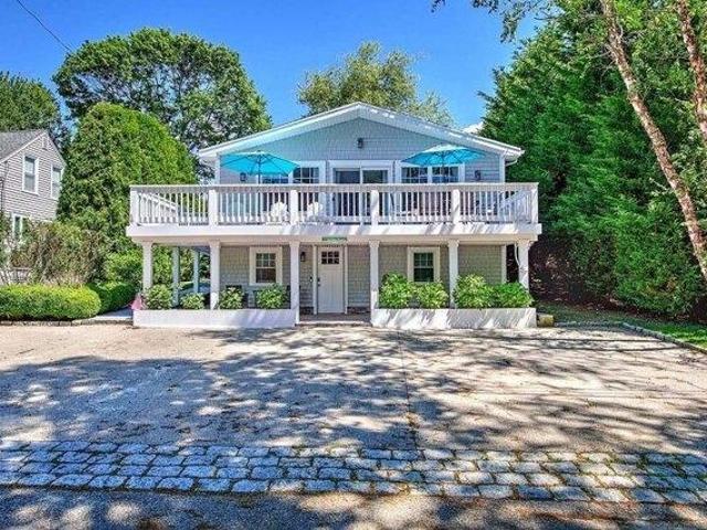 house with 5 bedroom, Narragansett RI DLS103035951
