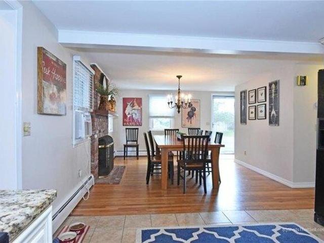 house with 5 bedroom, Narragansett RI DS103966504
