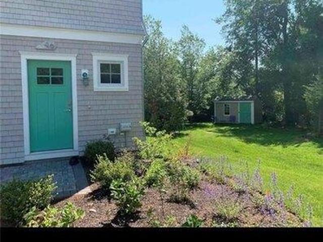 house with 5 bedroom, Narragansett RI DS104192554