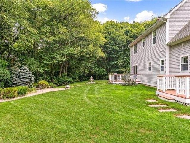 house with 5 bedroom, Narragansett RI ES104605378