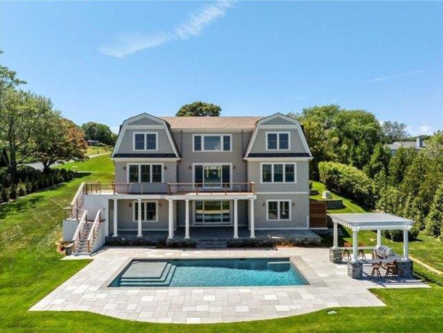 house with 5 bedroom, Narragansett RI ES105095352