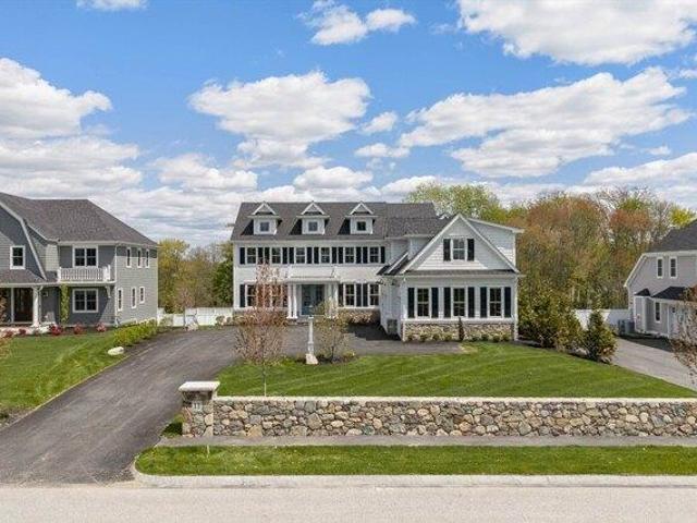 house with 5 bedroom, Natick MA DS102476645